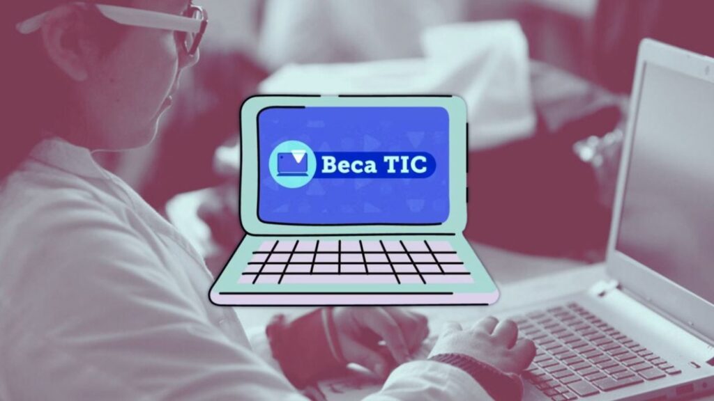 Entrega de Becas TIC 2025 en las cuatro comunas del SLEP Del Pino ...